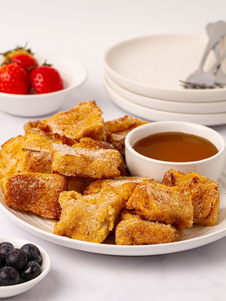 Churros French Toast Bites | Garden in the Kitchen